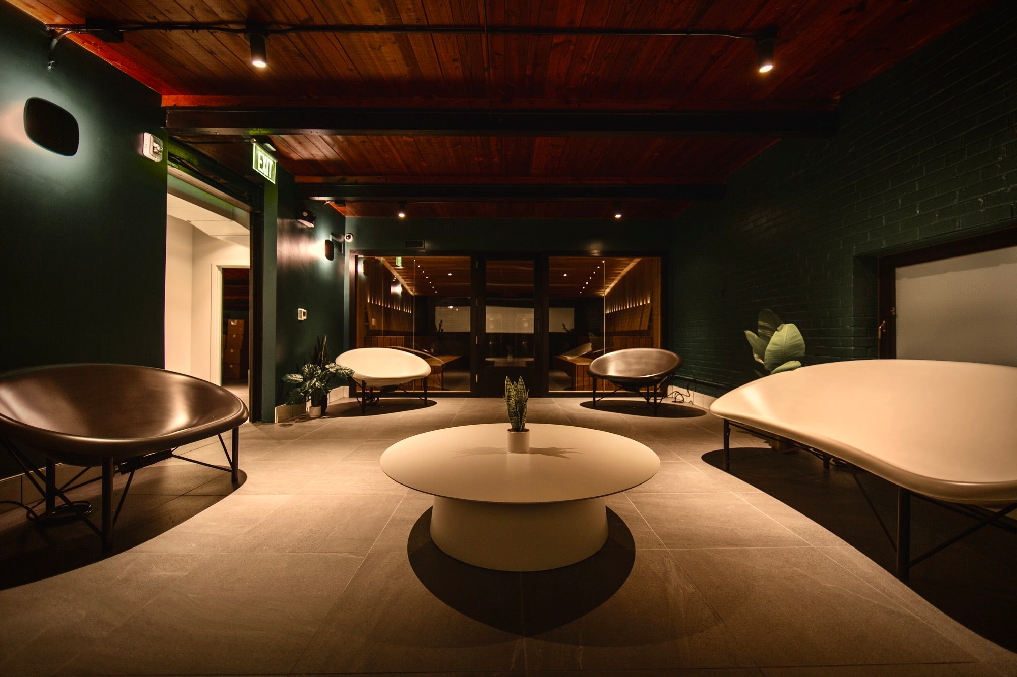 Sauna House Durham: Bathhouse, Ice Bath, and Cold Plunge